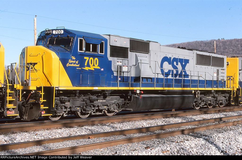 CSXT 700